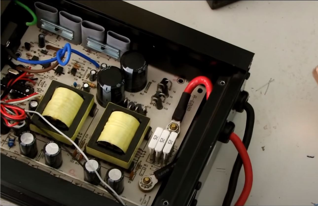 Do Power Inverters Have Fuses? - Cornwall Solar Company